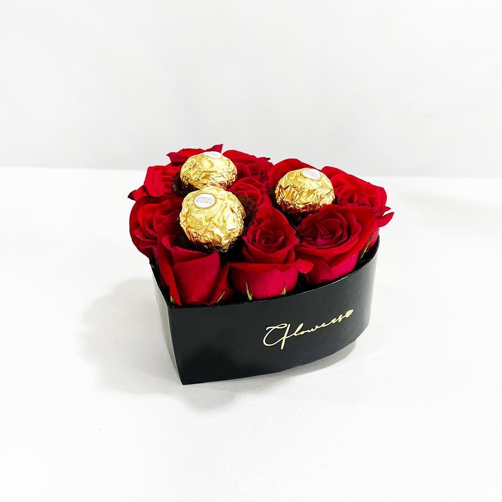 Mini corazón + 3 chocolates Ferrero Rocher | Cflowers Costa Rica