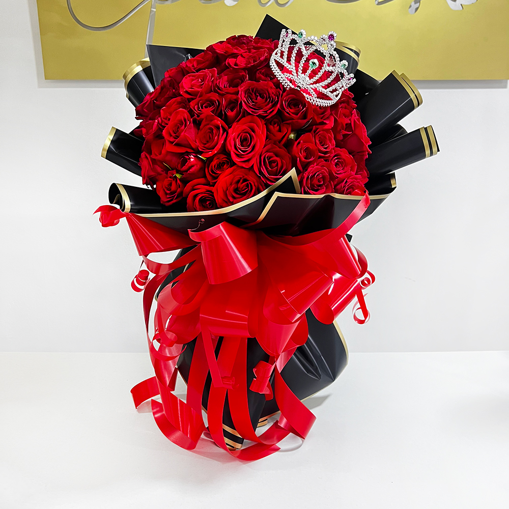 Ramo 80 rosas redondo + corona | Cflowers Costa Rica